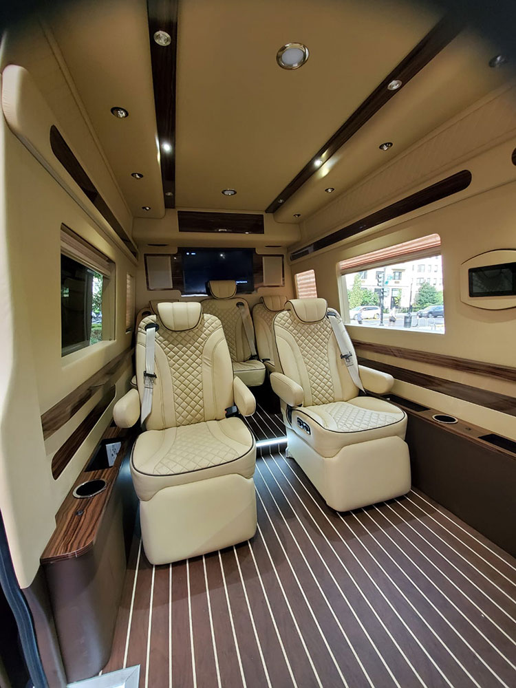 MERCEDES LIMO BUS | ⭐ Luxury Airport Car Service